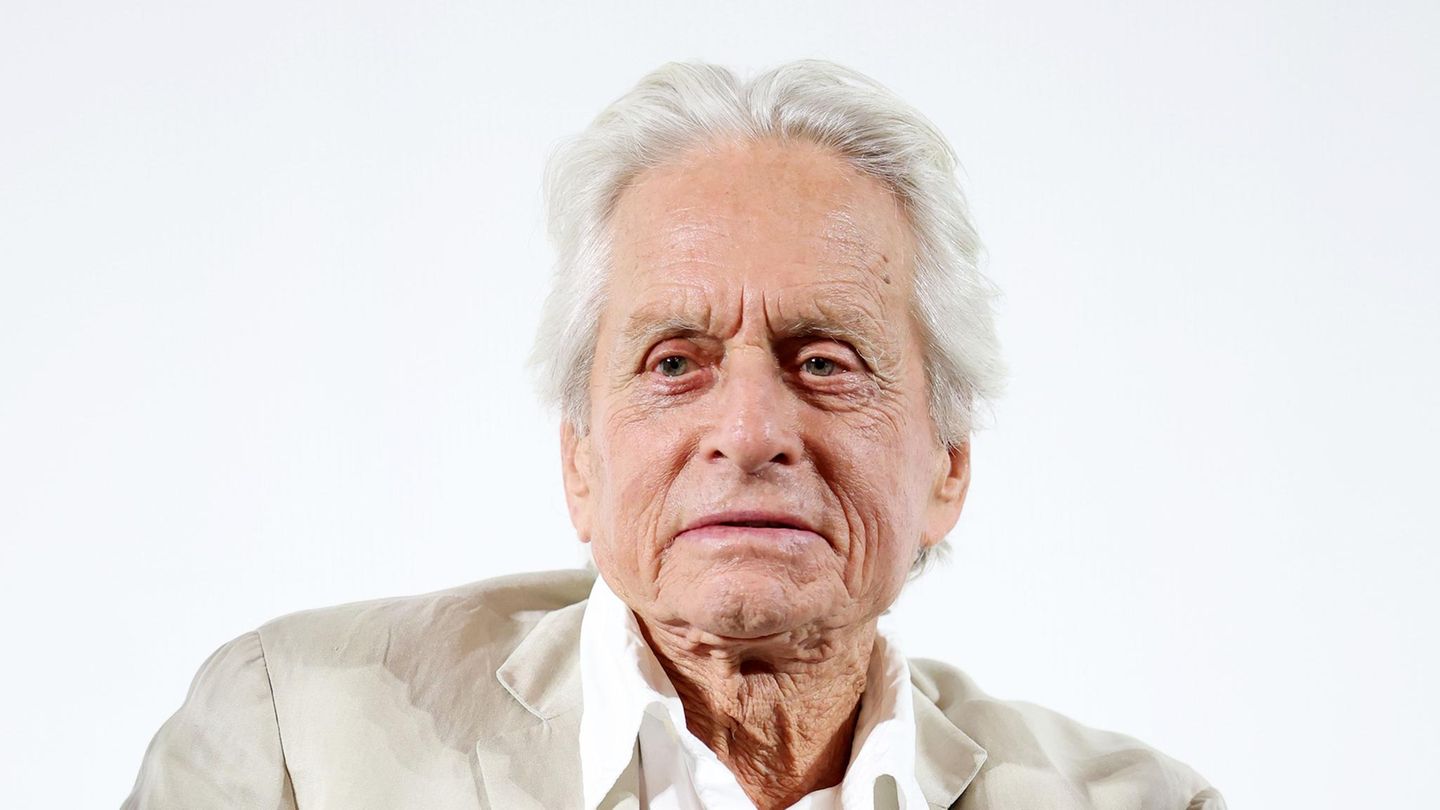 Michael Douglas will nicht "tot umfallen": Beendet er seine Karriere ...
