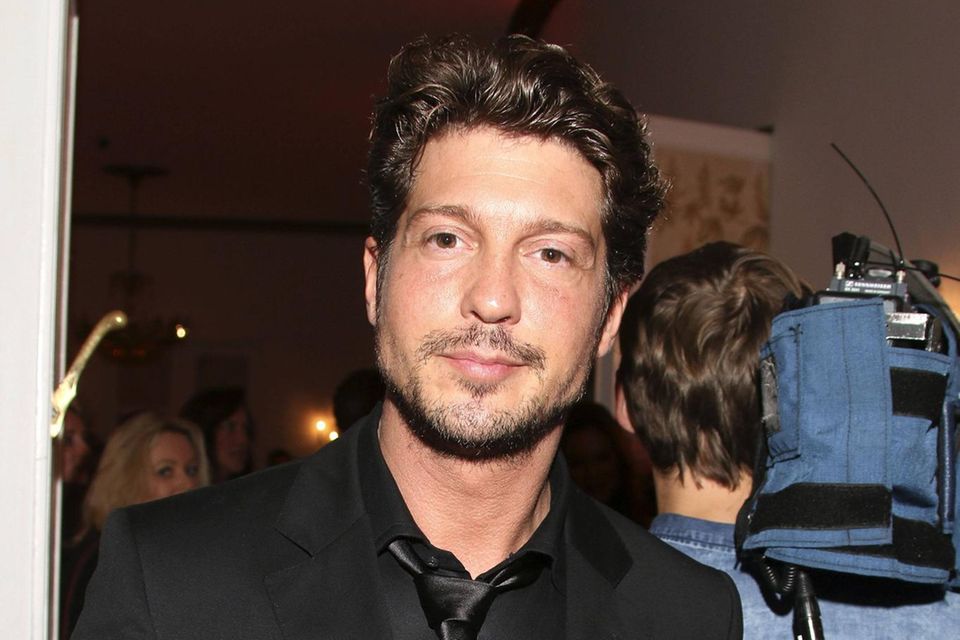 Babyglück bei "Sturm der Liebe"-Star: Sebastian Deyle wird Vater | GALA.de