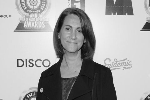 Plumpy.mage_eva pornhub she is thick, solid and photos are