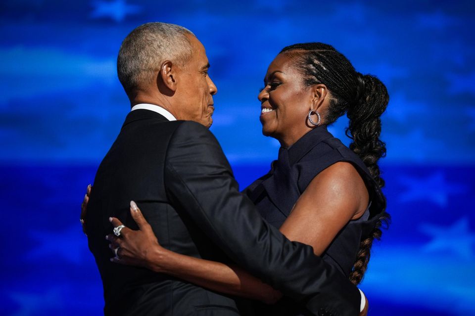 Barack + Michelle Obama: "Wir haben wirklich schwere Zeiten hinter uns ...