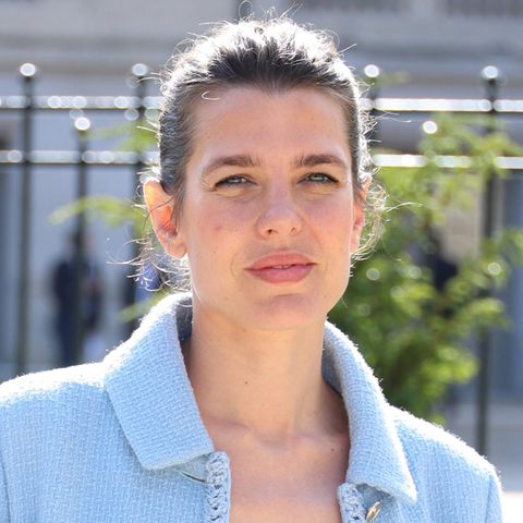 Charlotte Casiraghi zeigt sich in Paris mit IHM | GALA.de