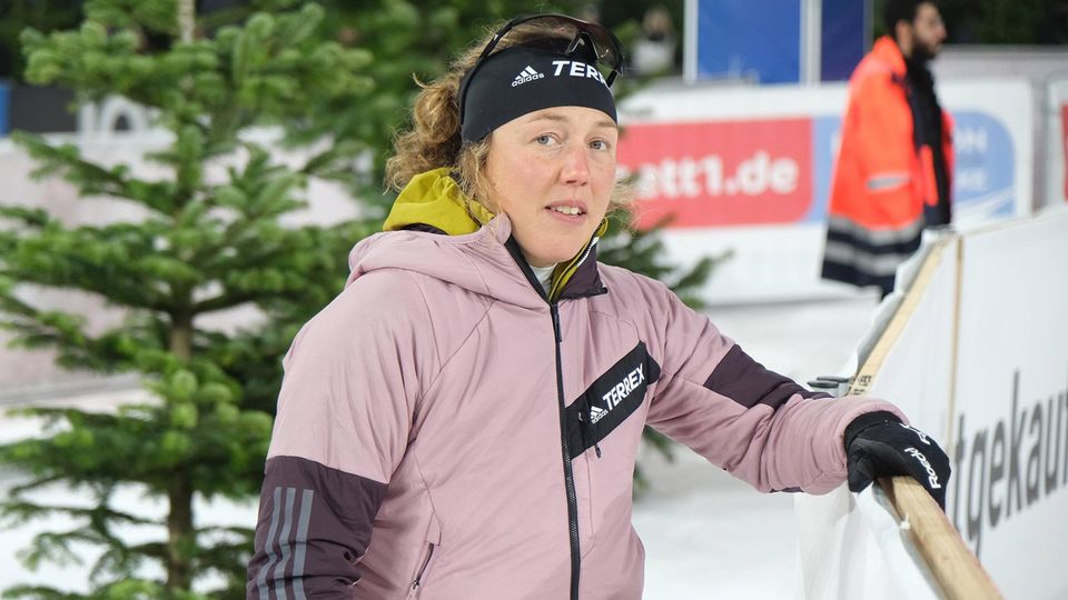 Laura Dahlmeier: Erste Kollegen melden sich zu ihrem schweren Unfall | GALA.de