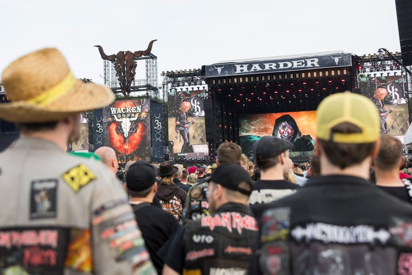 Wacken 2025: Alle wichtigen Fakten zum Metal-Spektakel | GALA.de