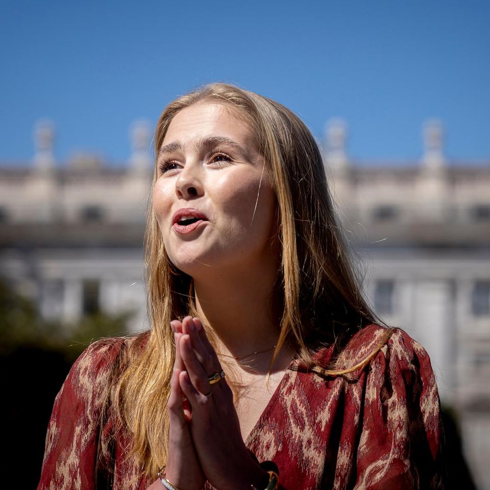 Prinzessin Estelle und Prinz Oscar: Geschwister grüßen zum Luciafest ...