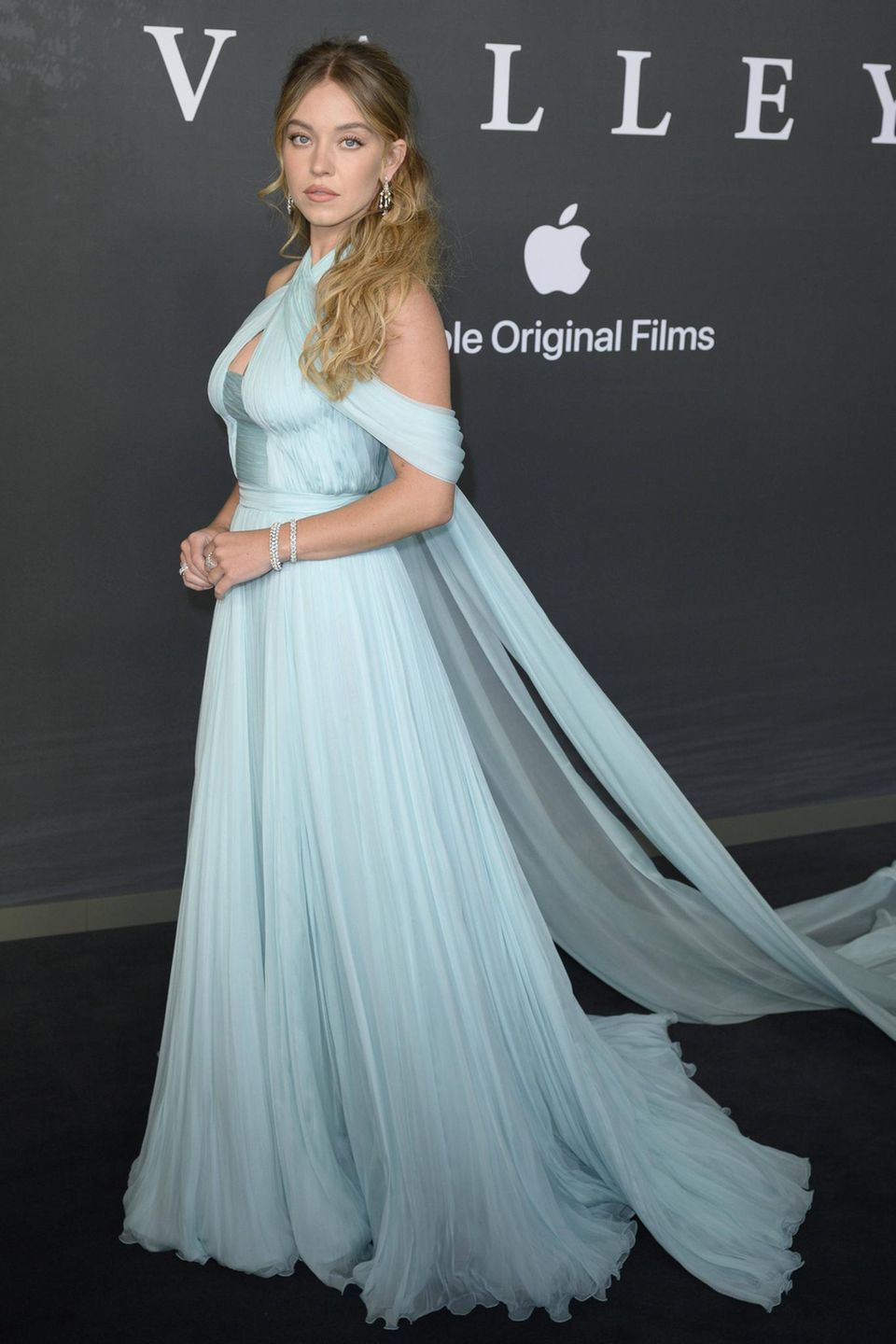 Sydney Sweeney - Starporträt, News, Bilder | GALA.de