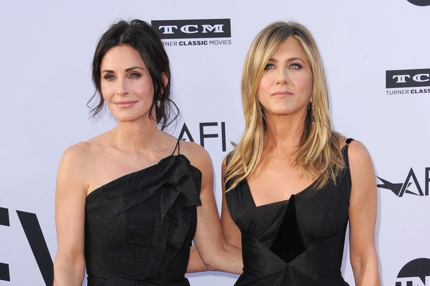 Jennifer Aniston und Courteney Cox: Doppeldate der "Friends"-Stars ...