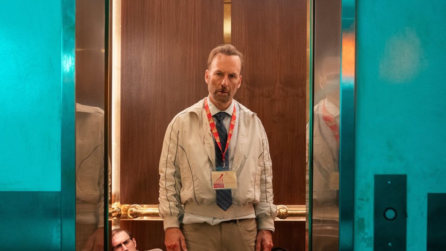 "Nobody 2" mit Bob Odenkirk: Wie Teil eins dem Star das Leben rettete | GALA.de