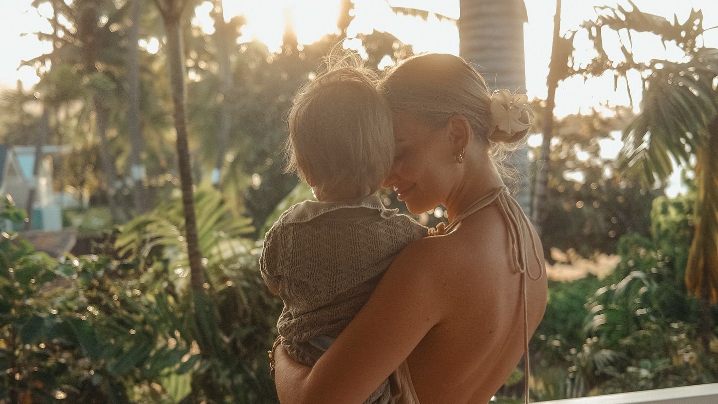 Ana Johnson: Baby da! So niedlich heißt ihr kleiner Sohn | GALA.de