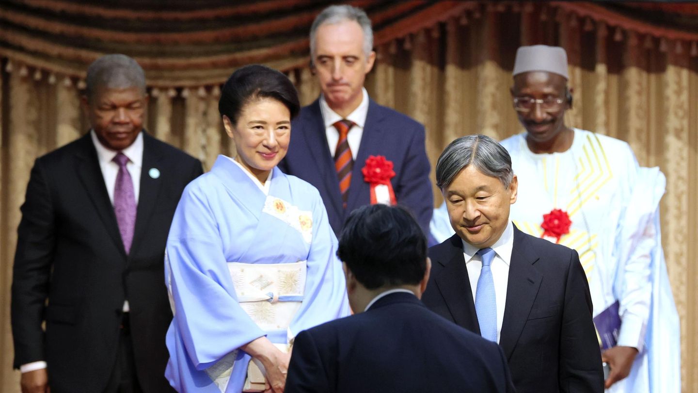 Japan: Kaiserin Masako und Kaiser Naruhito sorgen für besondere Ehre in ...