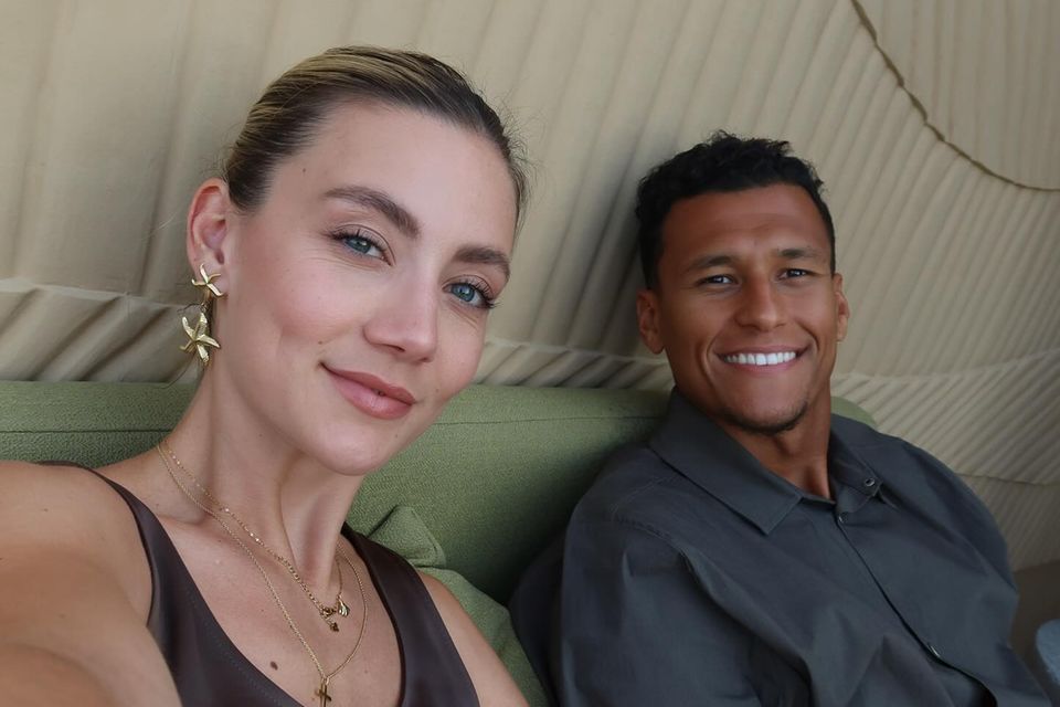 Davie Selke: Seine Ehefrau Evelyn wurde beim Umzug erneut beklaut | GALA.de