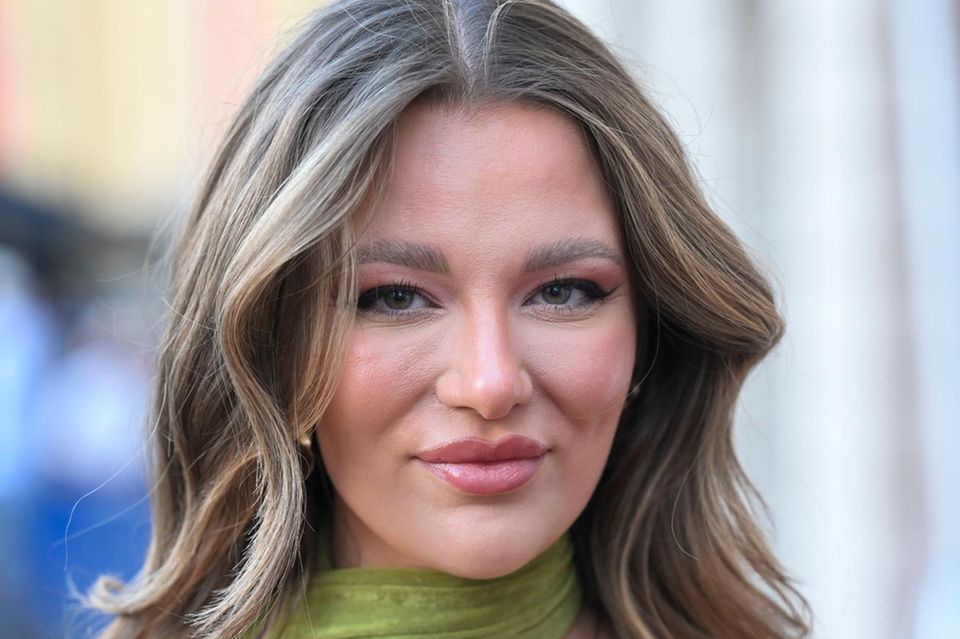 Joelina Drews: Seltenes Foto mit ihrer Mama bringt Fans zum Rätseln | GALA.de