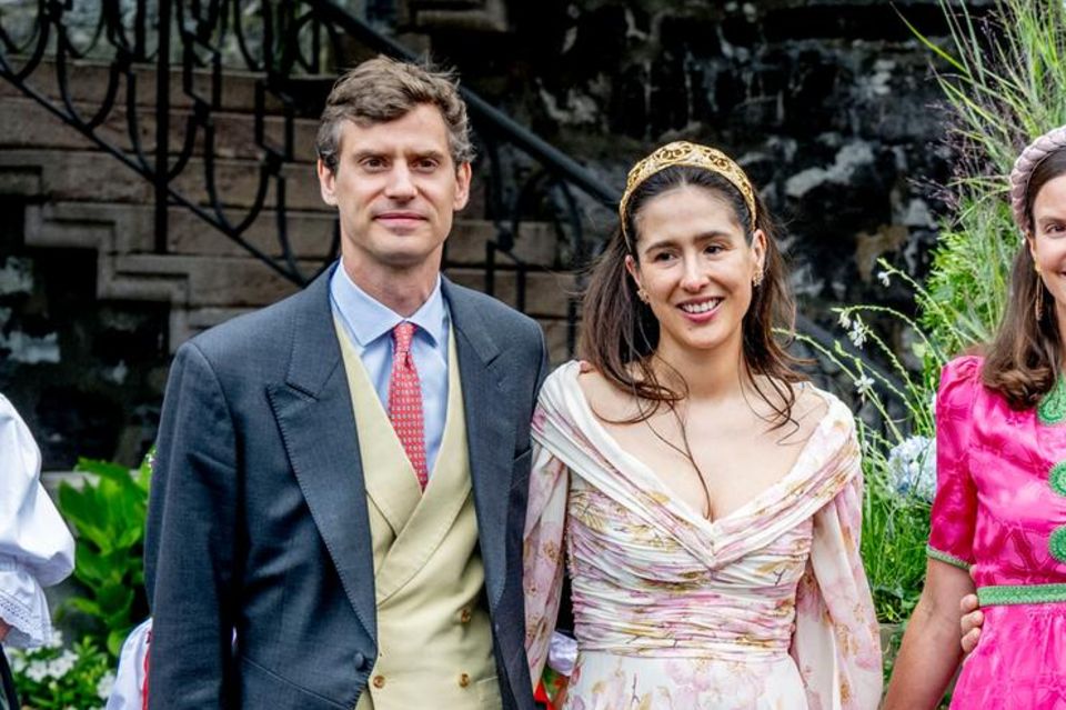 Prinz Josef-Emanuel: Nach geheimer Schwangerschaft zeigt er sich mit Ehefrau | GALA.de