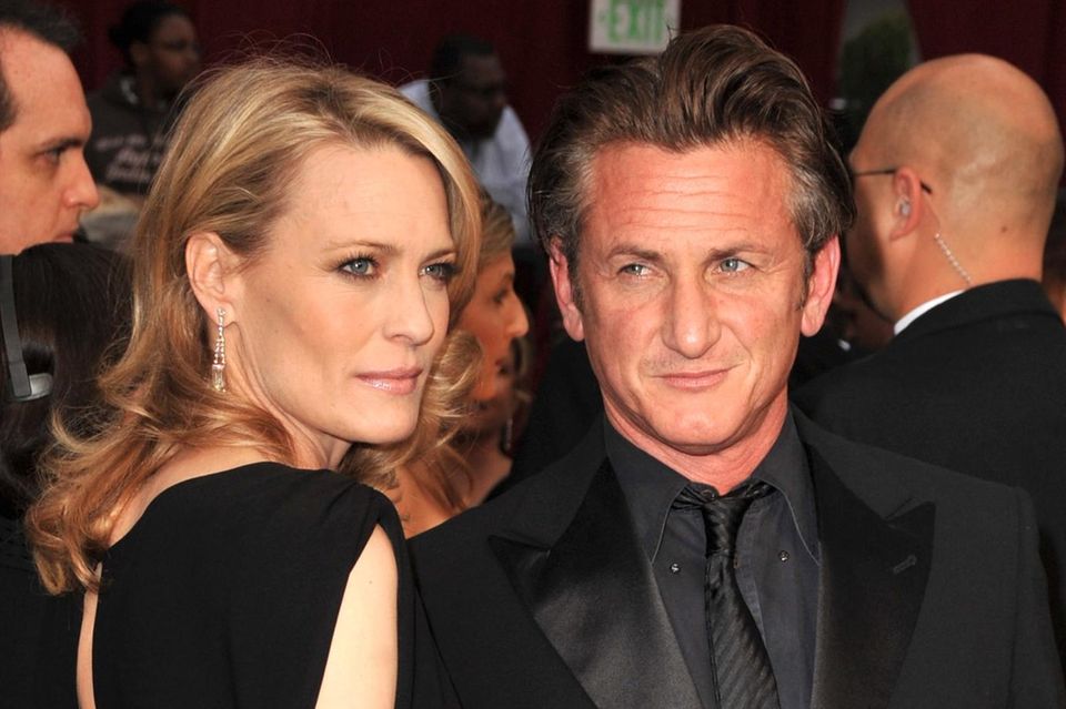 Robin Wright bereut Co-Parenting mit Ex Sean Penn: "Ich bedauere ...
