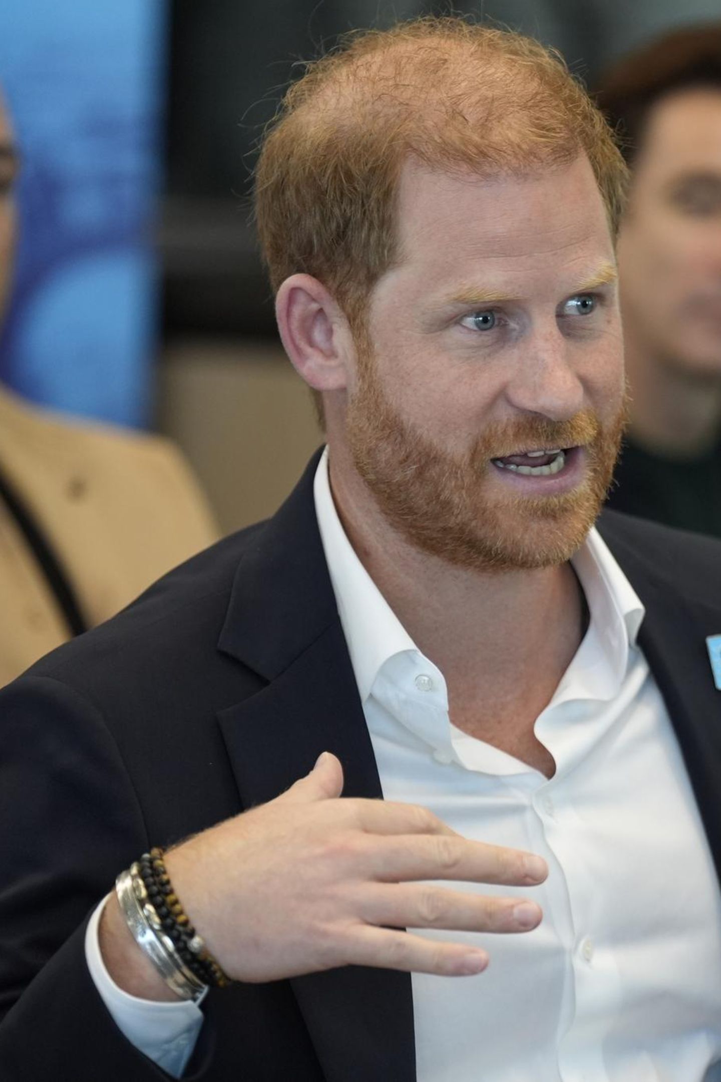 Ingrid Alexandra beweist mit bedachter Geste wahre Größe – Hommage an ...