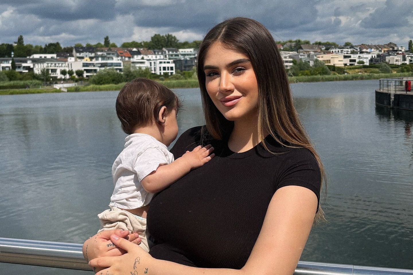 Lisa Straube: Hummels-Flirt meldet sich nach Sturzgeburt | GALA.de