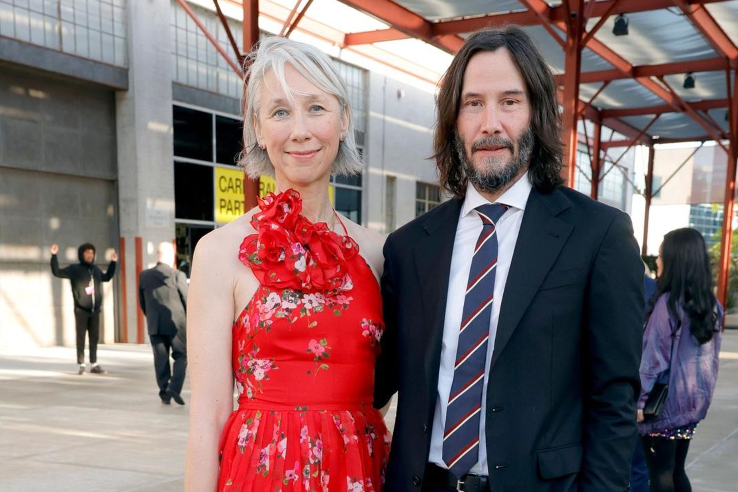 Keanu Reeves: Mit erstem Kussfoto! Alexandra Grant bricht ihr Schweigen ...