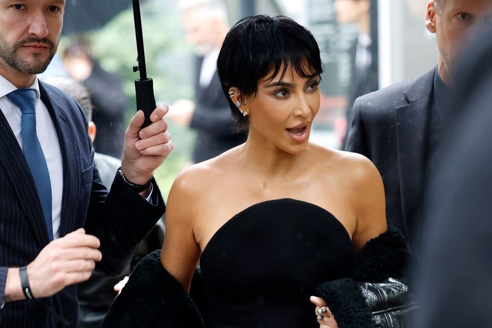Kim Kardashian überrascht mit Pixie-Cut in Paris | GALA.de