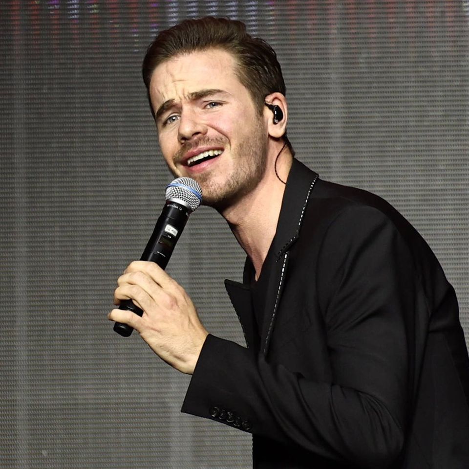 Neue Netflix-Doku "aka Charlie Sheen": Story einer beispiellosen ...