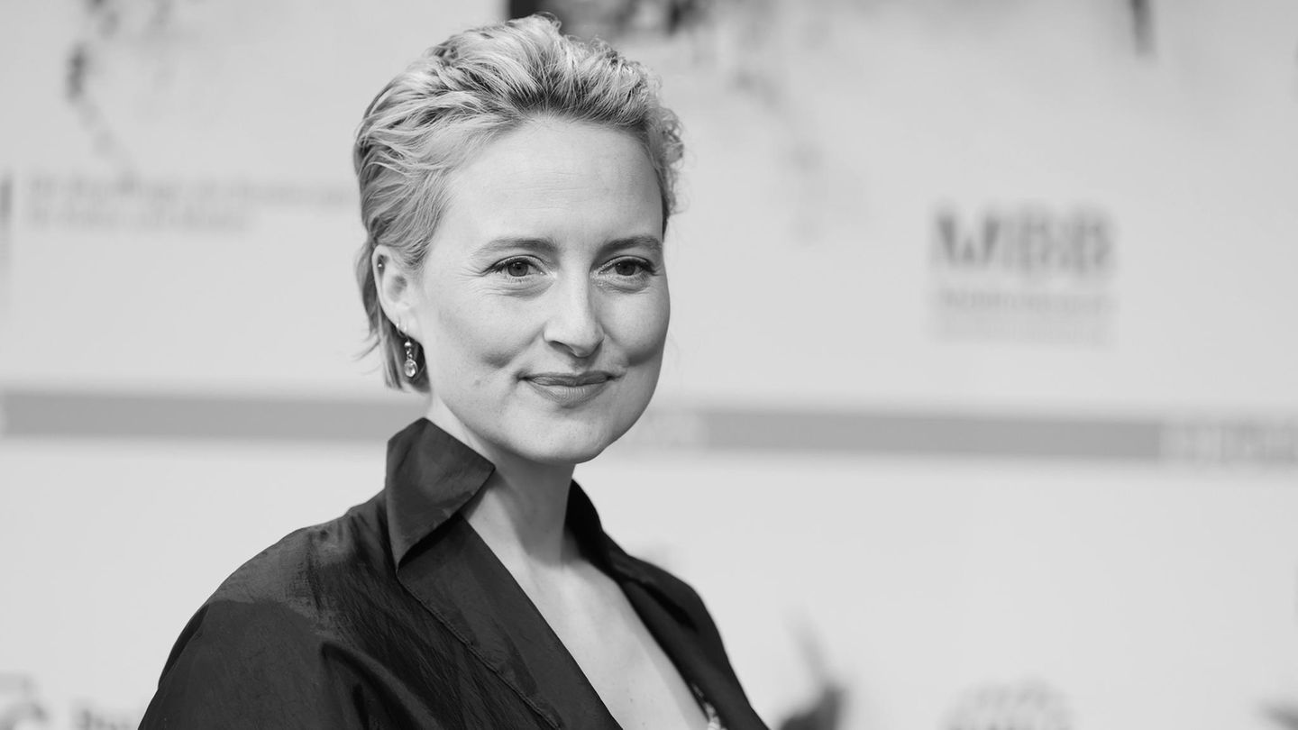 Wanda Perdelwitz (†41): Schauspielerin trug keinen Fahrradhelm | GALA.de