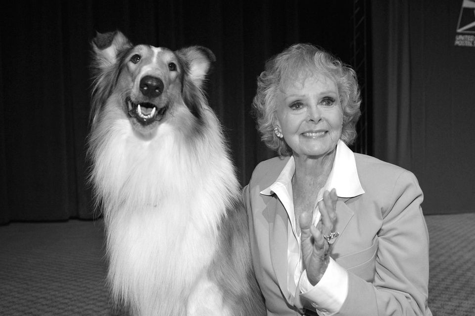 June Lockhart (†100): "Lassie"- und "Lost in Space"-Star ist tot | GALA.de