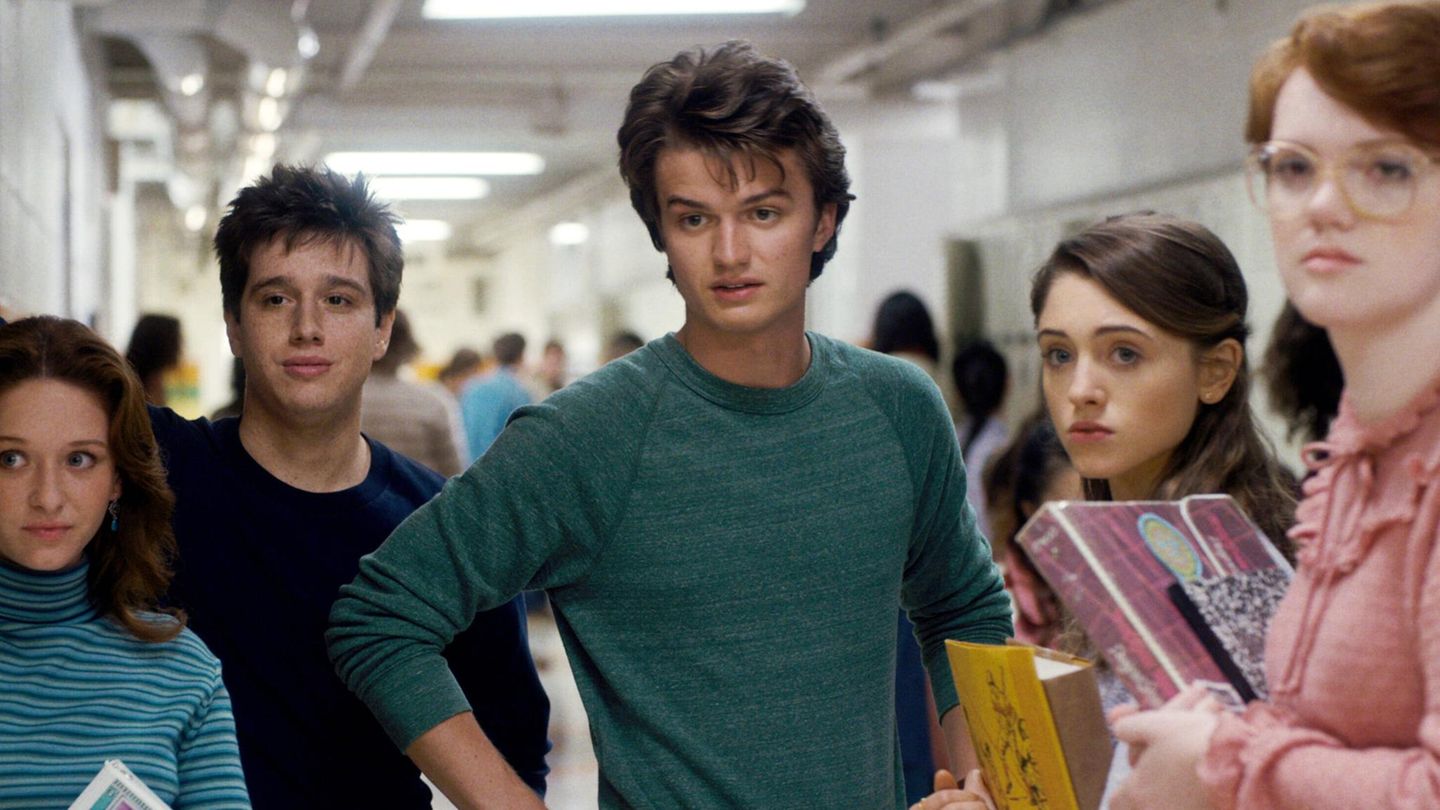 "Stranger Things"-Steven ist cool? 10 Jahre nach dem Dreh sieht er noch ...