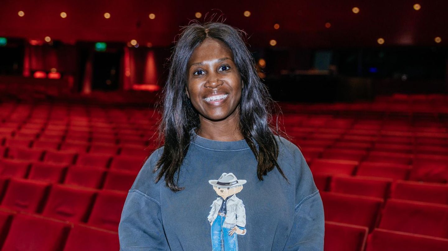 Motsi Mabuse: Absolute Seltenheit! Sie zeigt sich ohne Perücke | GALA.de