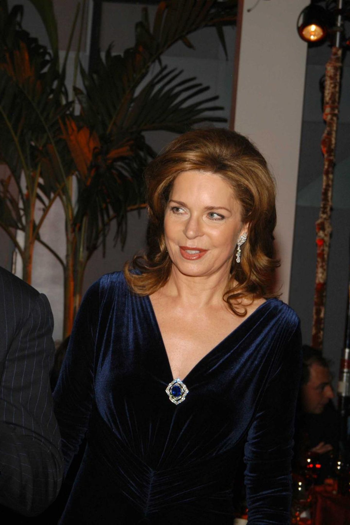 Juwelen aus 1001 Nacht: Das Diadem der am längsten amtierenden Königin ...