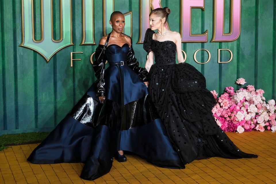 "Wicked"-Stars Cythia Erivo und Ariana Grande: In Ballkleidern bei London-Premiere | GALA.de