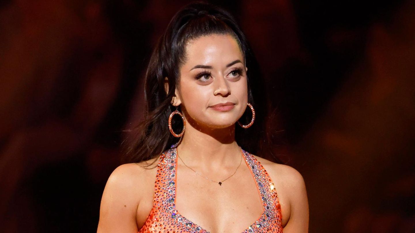 Malika Dzumaev: "Let's Dance"-Star spricht über Probleme nach der OP ...