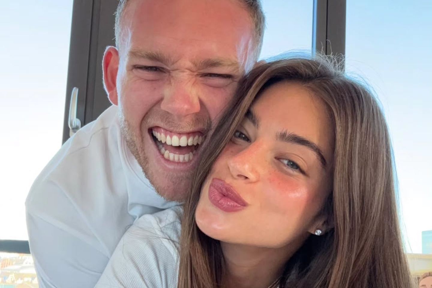 Daniel Peretz: So exklusiv hat der HSV-Torwart seine Noa geheiratet ...