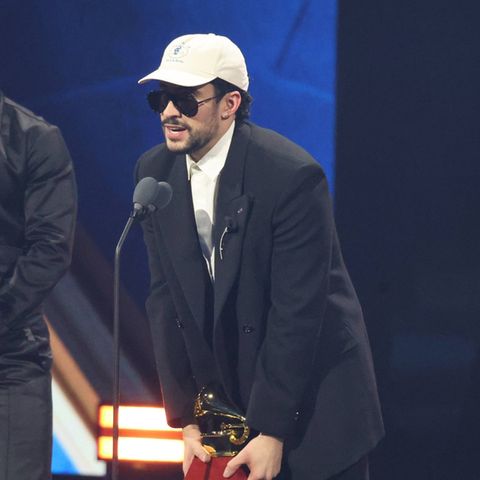 Goldene Bild der Frau: Marcel Remus überrascht mit Begleitung | GALA.de