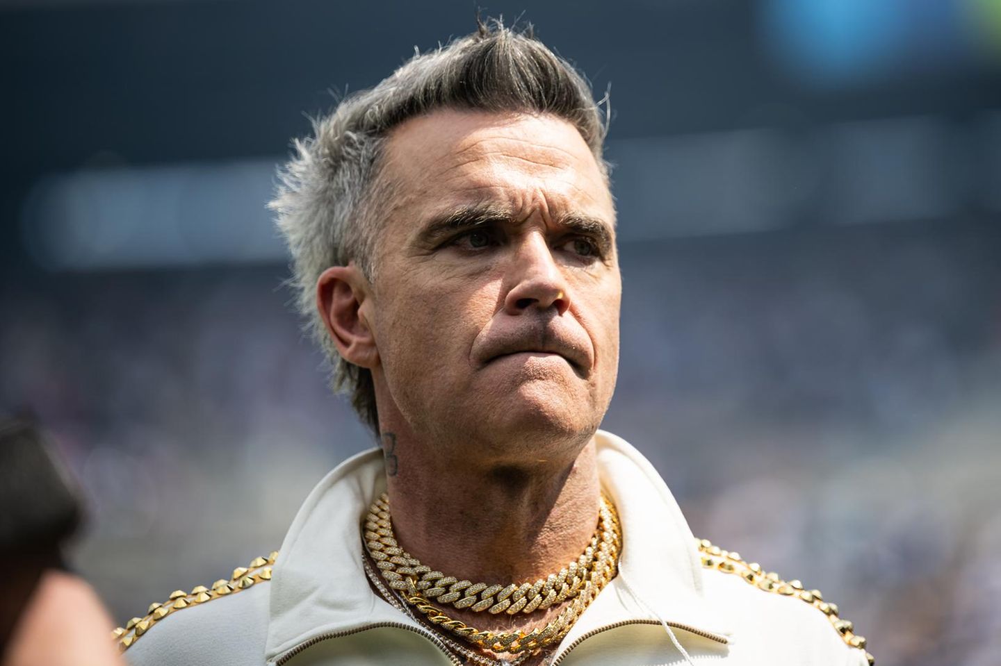 Robbie Williams: Verliert er Sehkraft durch Abnehmspritze? | GALA.de