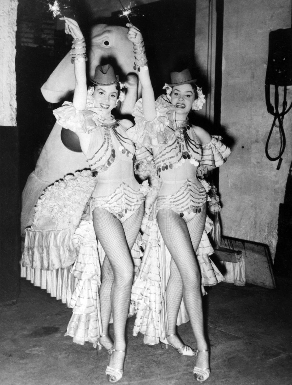 Kessler-Zwillinge starben gemeinsam: Ihre Ausnahme-Karriere in Bildern | GALA.de