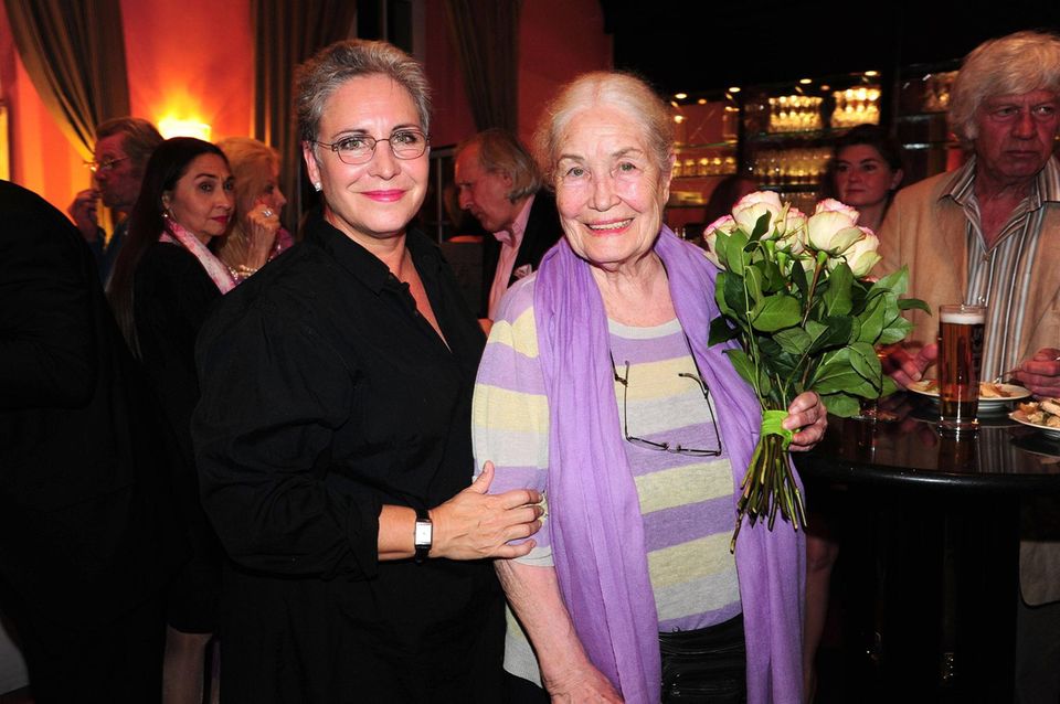 Katerina Jacob: Mutiges Geständnis! Sie will sterben wie die Kessler-Zwillinge | GALA.de