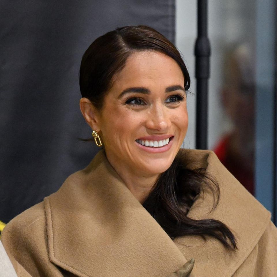 News im Video: Prinz Harry + Herzogin Meghan - Kampfansage an Prinz ...