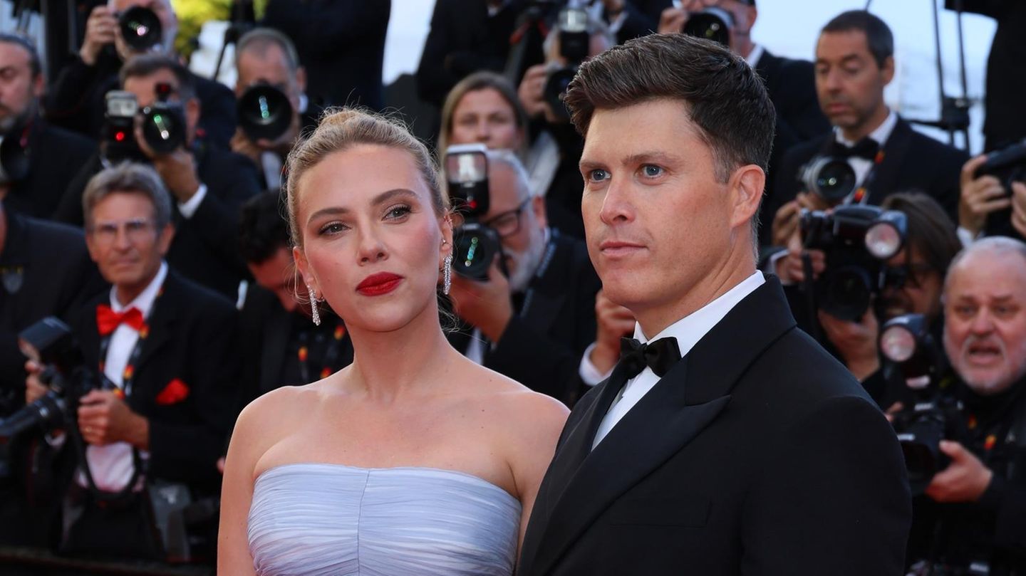 Scarlett Johansson: Sie flüchtete nach erstem Date mit Colin Jost | GALA.de