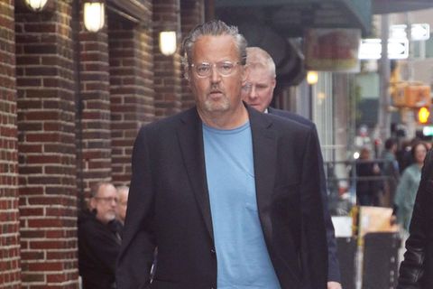Matthew Perry: Arzt nach seinem Drogentod zu 30 Monaten Haft verurteilt ...