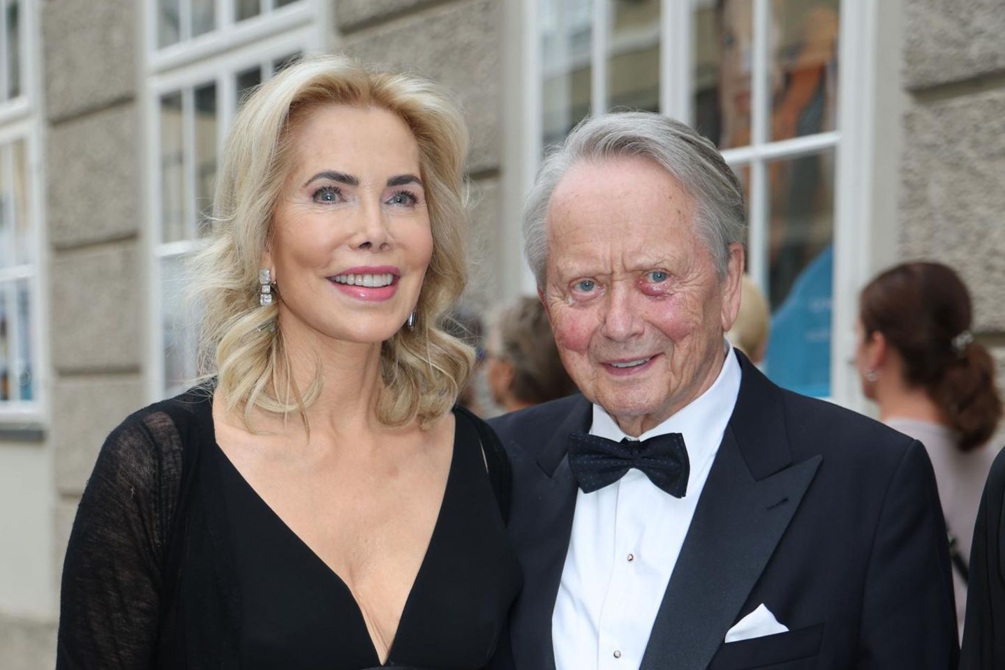 Gabriela zu Leiningen + Wolfgang Porsche: Sie haben Ja zueinander gesagt | GALA.de