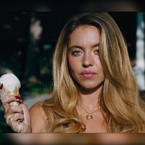 "Sportschau"-Moderatorin Lea Wagner: Sie bleibt der ARD weitere vier ...