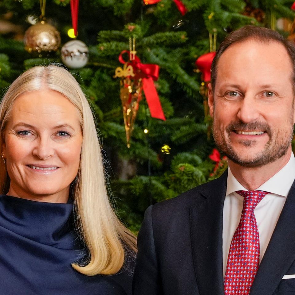 Prinz Haakon muss bei Interview von Sohn Sverre Magnus einschreiten ...
