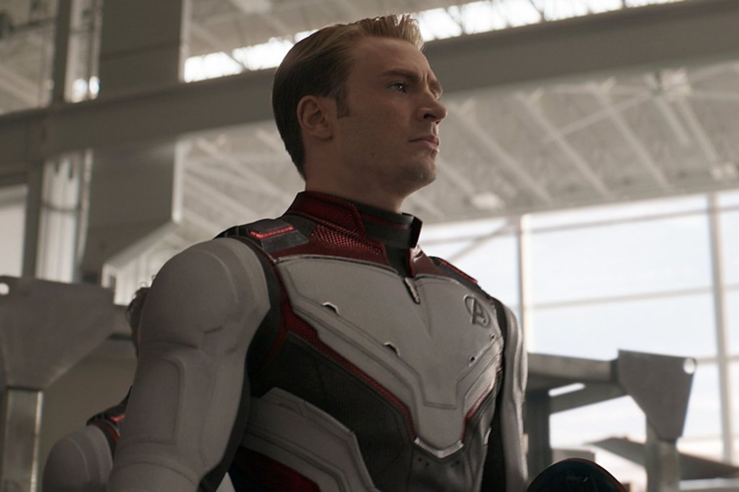 Chris Evans als Steve Rogers zurück: Erster Teaser zeigt sein Leben als ...