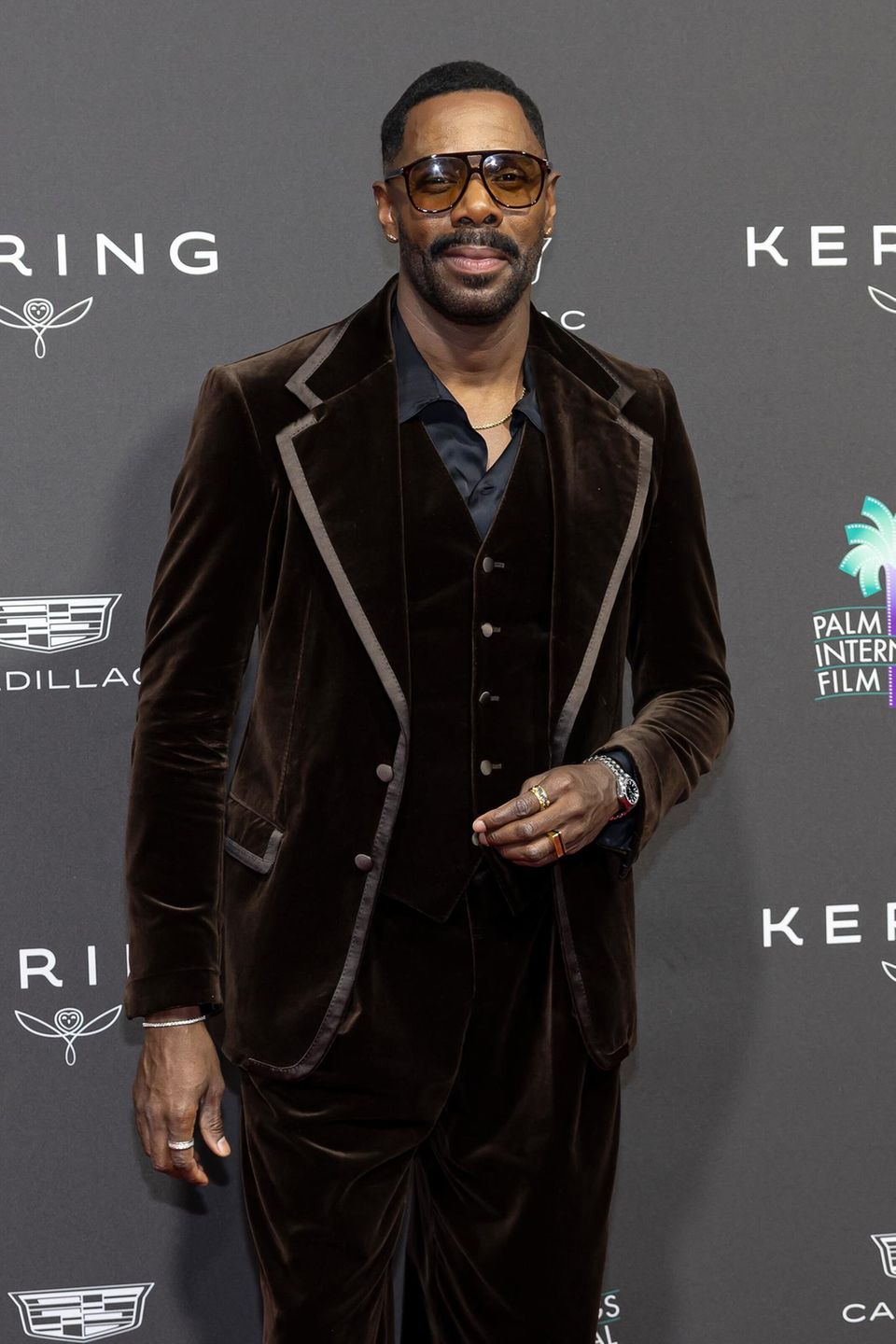 Gänsehaut! Madelaine Petsch trotzt den Horror-Gestalten auf dem Red ...