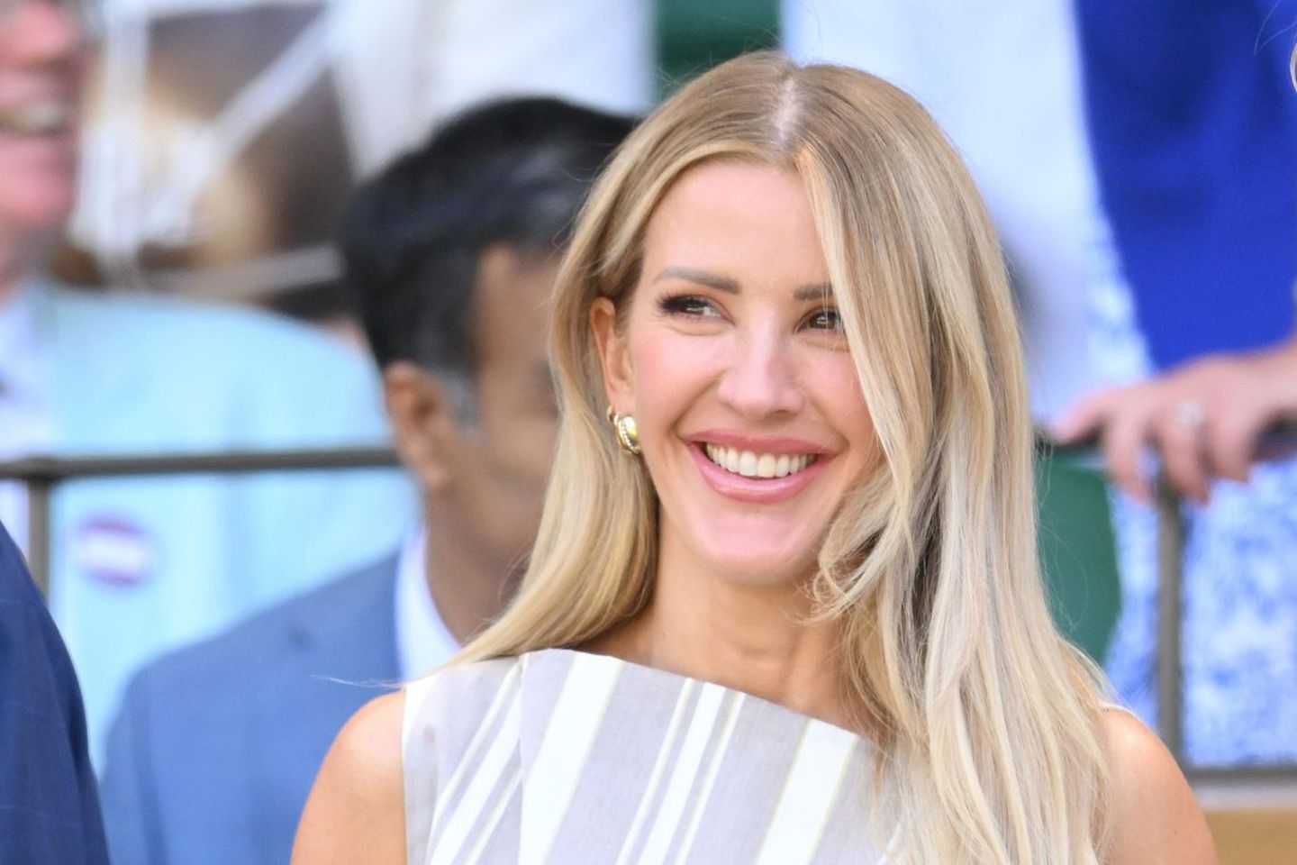 Ellie Goulding teilt erstes rührendes Foto von ihrem Baby und Freund ...