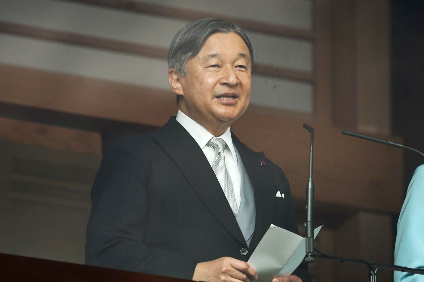 Kaiser Naruhito: Seine Neujahrsansprache endet mit Polizeieinsatz | GALA.de