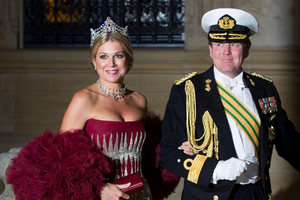 Königin Máxima stahl mit ihrem Wow-Look einer Braut fast die Show | GALA.de