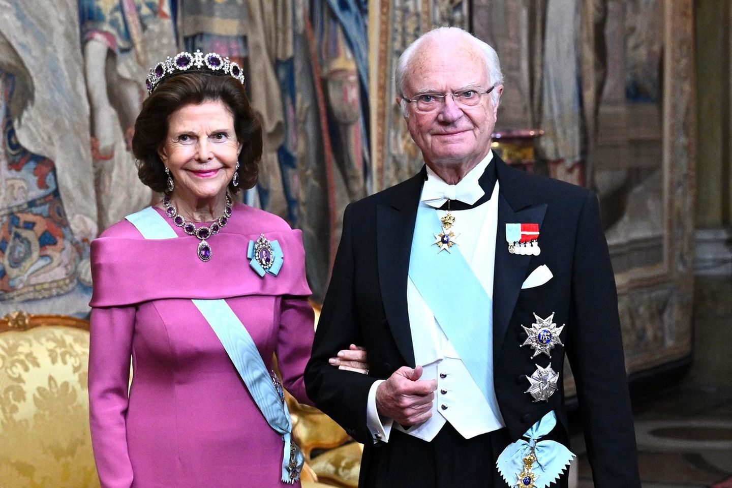 Königin Silvia + König Carl Gustaf: Neue Porträts! Sie feiern zwei ...