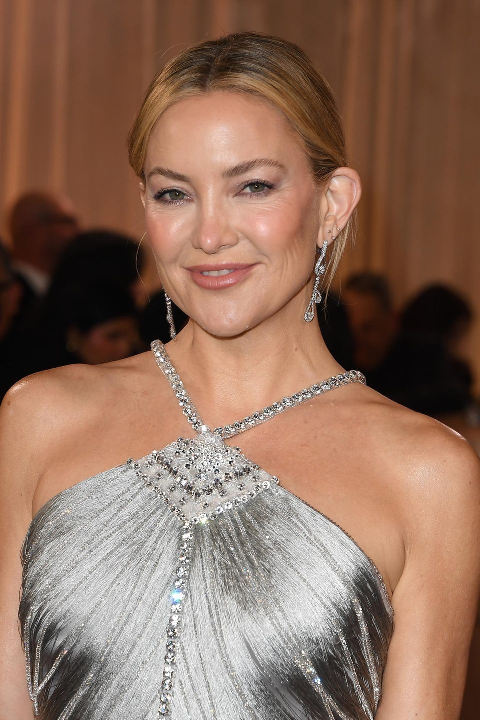 Zu viel oder genau richtig? Jennifer Lopez setzt auf Bronzer satt bei ...