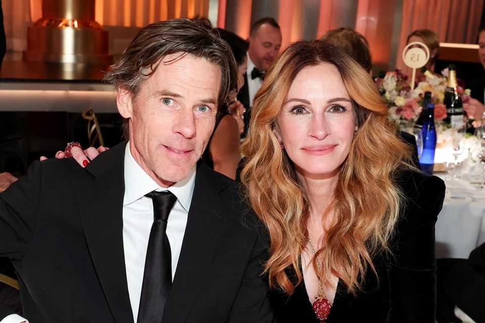 Julia Roberts: Date Night mit Danny Moder bei den Golden Globes 2026 ...