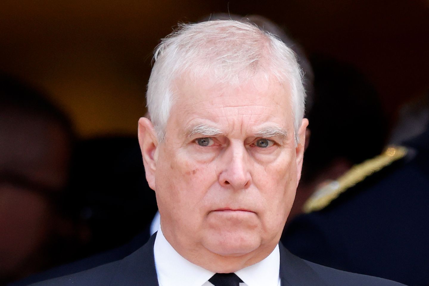 Andrew Mountbatten.Windsor: Geheimplan? Er soll seine Töchter ...