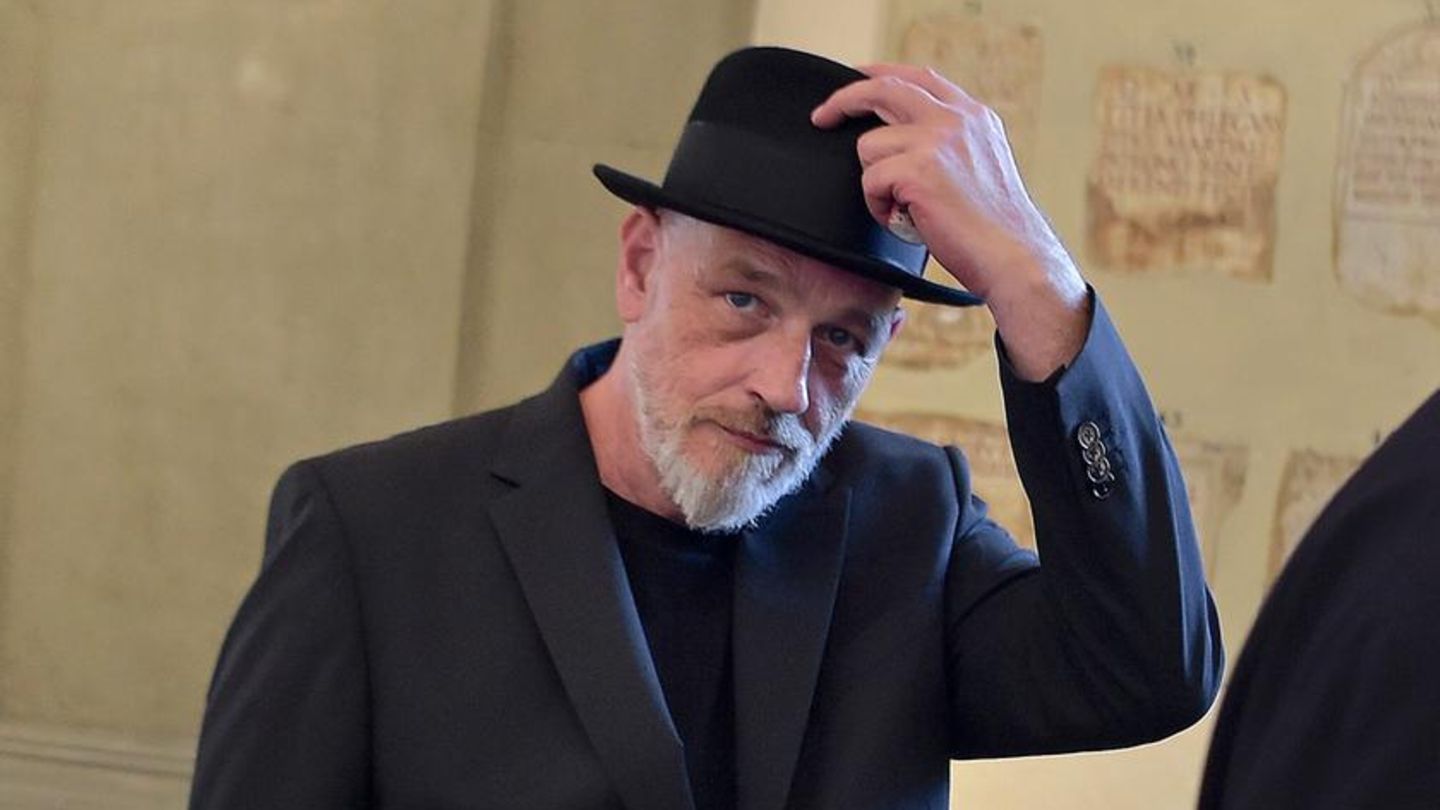 Torsten Sträter: "So tragisch"! Er erlebt heftigste Zeit seines Lebens ...